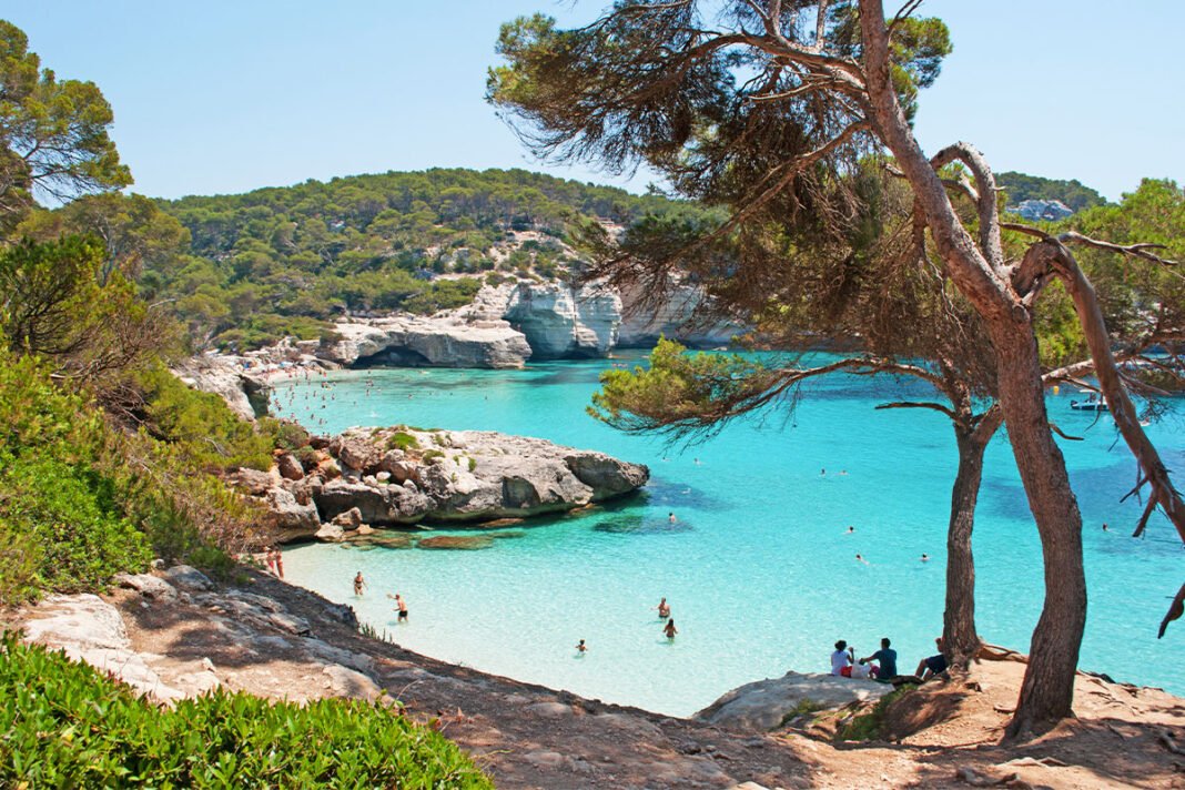 Minorka - Wyspa Spokoju na Balearach - Atrakcje i zabytki