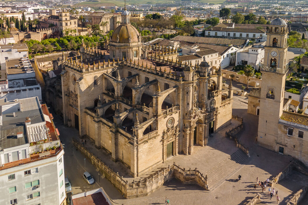 Jerez de la Frontera: TOP 10 Atrakcje, które warto zobaczyć